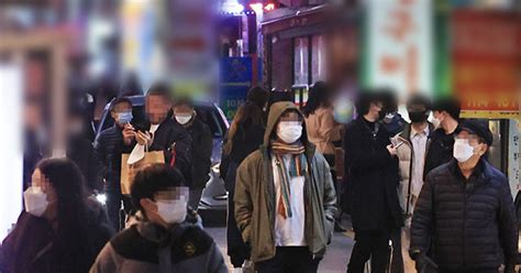 모레18일부터 전국 사적 모임 4인카페·식당 밤 9시까지