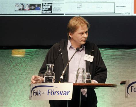 Weidmo Uvell Är Du Verkligen Rätt Person Att Rasa På Hat Anders Lindberg