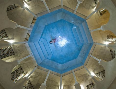Baños árabes y masaje relajante en Hammam Al Ándalus Málaga Web oficial de turismo de Andalucía
