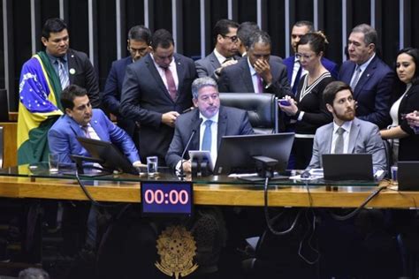 Pl Das Fake News Bolsonarismo Pauta Redes Sobre Regulação De