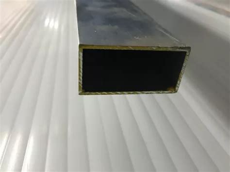 Perfil De Aluminio Tubo 70x40mm Largo X 3 Metros En Venta En Capital