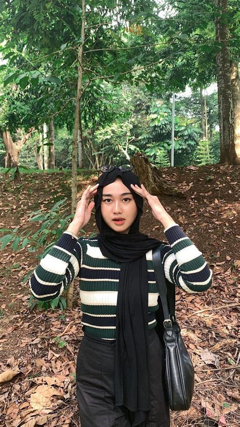 Pin Oleh 𝙔𝙪𝙧𝙞𝙨🧸 Di Especially Queeny Inspirasi Pakaian Gaya Hijab