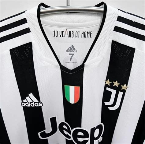 Juventus Wins Coccarda Coppa Italia Kit Badge Footy Headlines