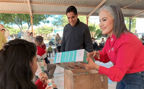 DIF Salvador Alvarado entregó juguetes a niños y niñas