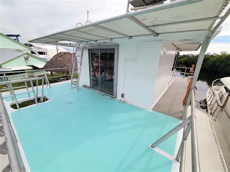 Custom Bear Cat Marine Catamaran 2006 Sea Daddy Hmy Yachts
