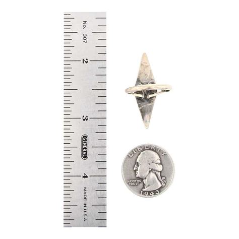 Lot Vintage Zuni Mother Of Peral And Coral Ring