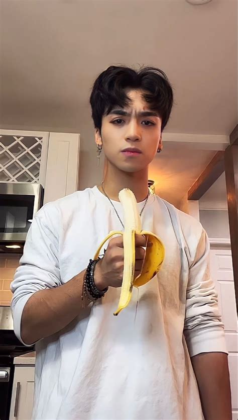 Beomhan Cute Asian Guys Just Beautiful Men Pretty Men