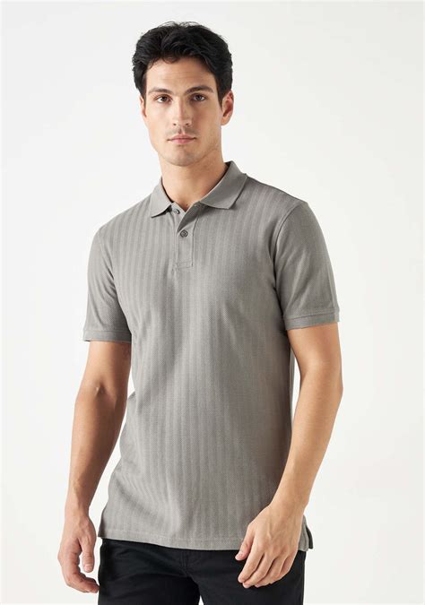 Buy Textured Polo T Shirt With Short Sleeves Splash Uae