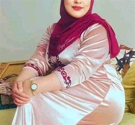 قصتي مع زميل زوجي اسمي نادية عمري 31 سنة متزوجة
