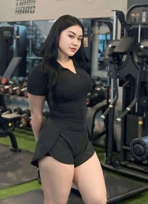 Pin oleh Ayat di Simpan Cepat di 2025 | Bersepeda wanita, Gaya model ...
