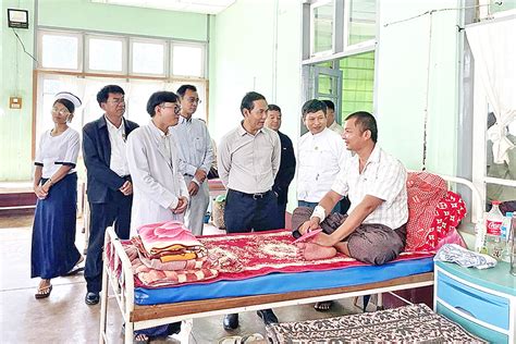 ရှမ်းပြည်နယ် ရေဘေးသင့်ဒေသများရှိ ပြည်သူ့ဆေးရုံများကို ဒုတိယဝန်ကြီး ဒေါက်တာအေးထွန်း ကြည့်ရှုစစ