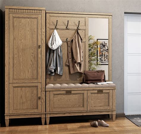 Прихожая из массива дерева | Idee per la casa, Case, Idee