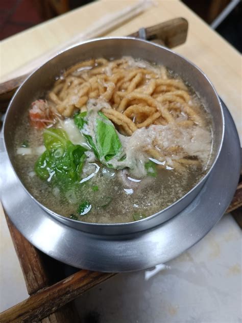 阿麗鍋燒麵 一鄉一特色與地方共生共榮 傳統在地特色小吃傳承與 創業資源學習｜104學習精靈