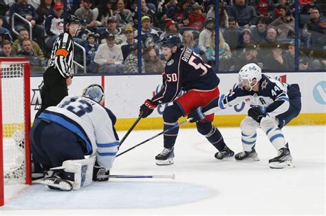 Struggling Blue Jackets Bounce Back To Beat Jets Field Level Media