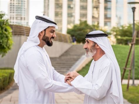 موضوع تعبير عن مكارم الأخلاق