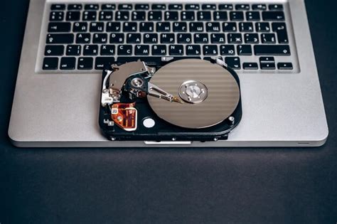 Premium Photo Computer Disassembled Hdd Hard Drive Data Disc Ssd