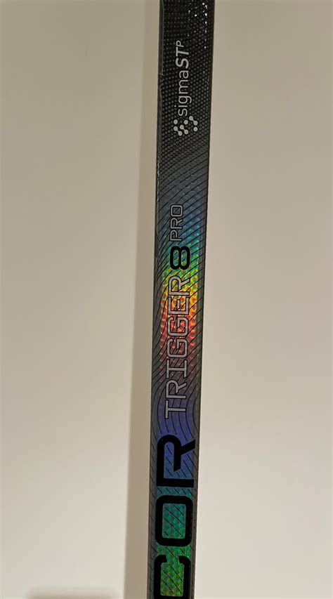 New Pro Stock Ccm Trigger 8 Pro P90tm 75 Flex Senior Right Tactile Grip