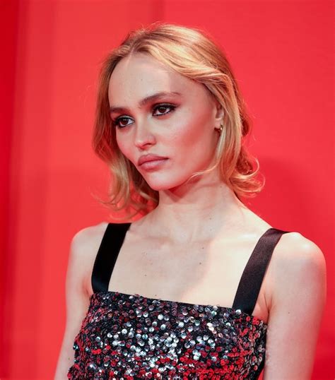 The 7 Biggest Makeup Trends Of Winter 2023