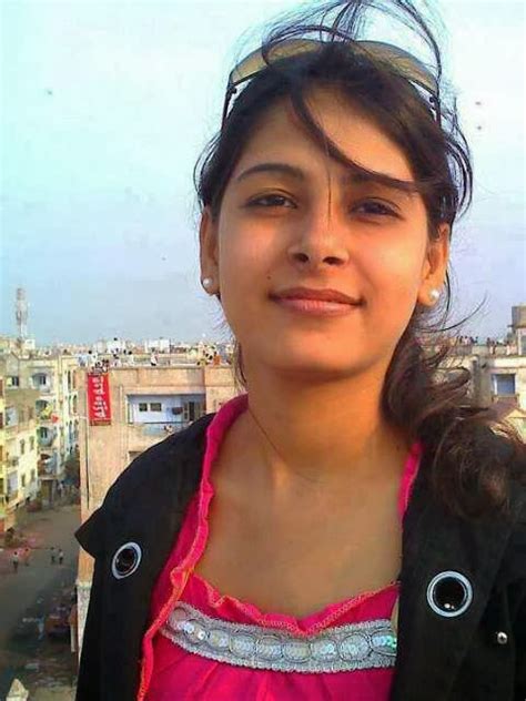 Beautiful Girls Wallpaper Desi Girl