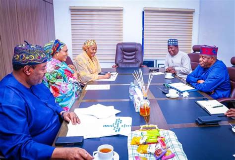 Tinubu Shettimas Wives Storm Apc Presidential Campaign Office