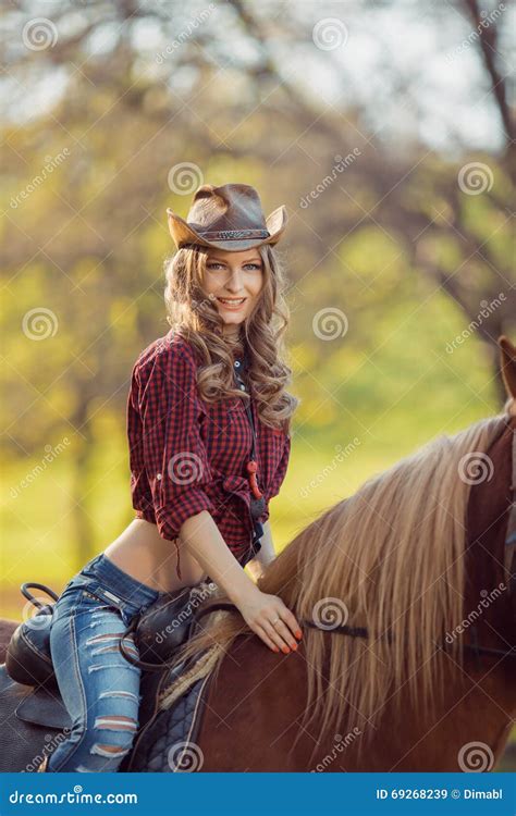 Cowgirl And Horse Retro Style Stock Image Image Of Harmony Brown