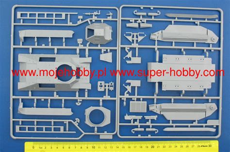 FCM 36 WWII French Light Tank ICM 35336