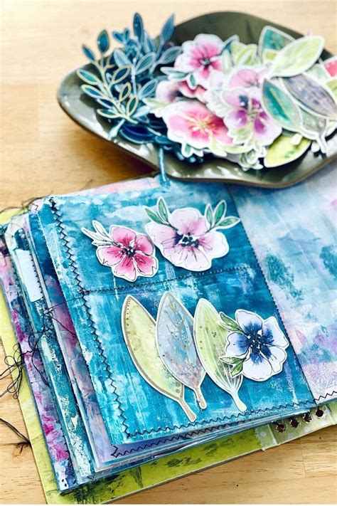 Creating Focal Points For Journal Pages Using Stencilgirl Stencils