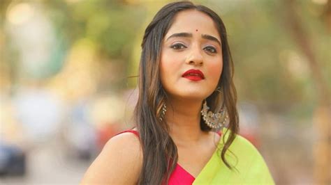 तुझी जात कोणती नेटकऱ्याच्या प्रश्नाला अदिती द्रविडने दिलं जशास तसं उत्तर म्हणाली