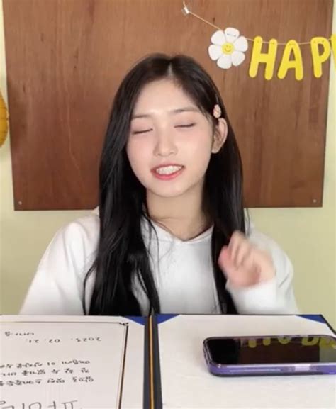 blip 이서 생일 라이브 캡쳐본 첨부터 하진 못했어여ㅠ