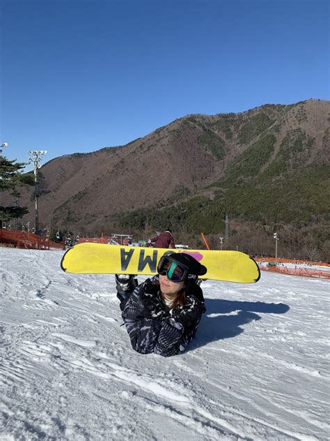 あさい あみ On Twitter 今日は山へ🏔ぶっこけすぎて人工雪痛すぎて腰痛いww