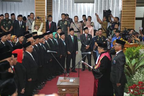 Selamat 50 Anggota DPRD Kabupaten Cirebon Dilantik Suara Cirebon