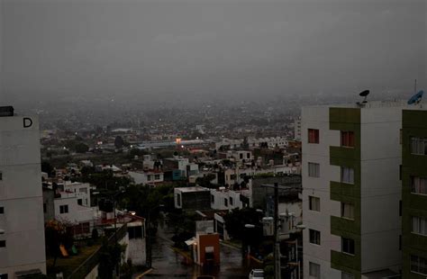 El Huracán Rick Toca Tierra Durante La Madrugada En México Noticias