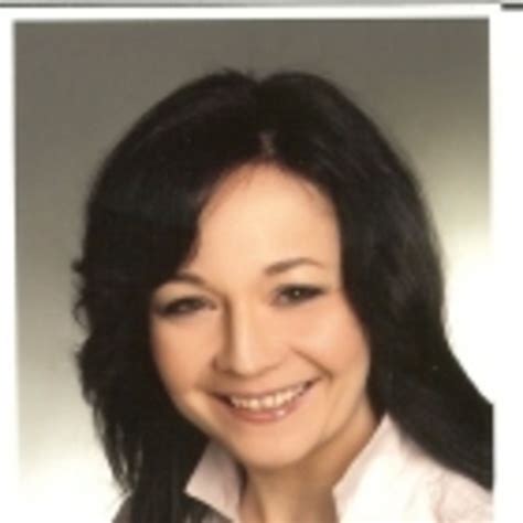 Ulrike Baier Make Up Artist Staatl Film U Bühnencosmetologin