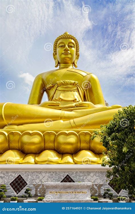Big Golden Buddha Statue Made Of Copper Stock Image Image Of Landmark Background 257164931