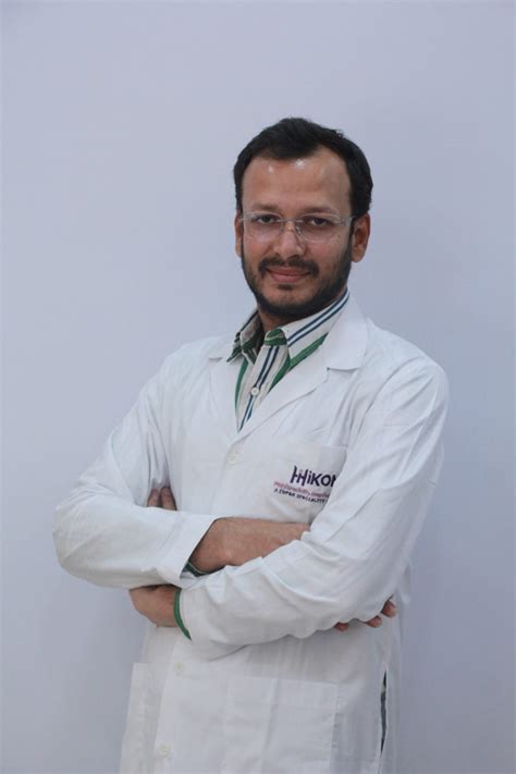 Dr Syed Atif Ikon
