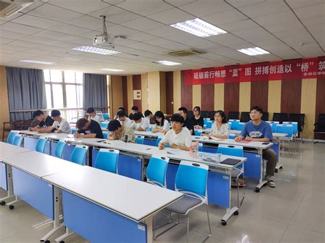 创新创业学院党委开展主题教育专题党课 淮阴工学院 创新创业学院（台创学院）、翔宇学院、大学生创新创业实践教育中心
