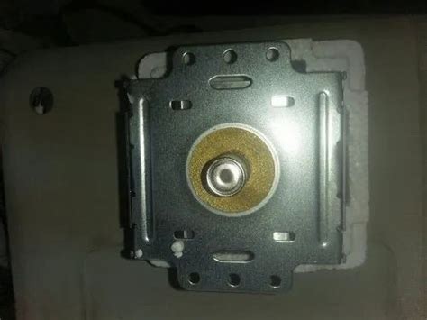 Digital Microwave Oven Magnetron Galanz, M24FB at best price in Indore