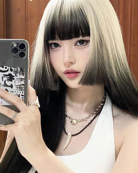 Pin By Candy On Ulzzangs ♡ Dyed Hair Inspiration Long Hair Styles