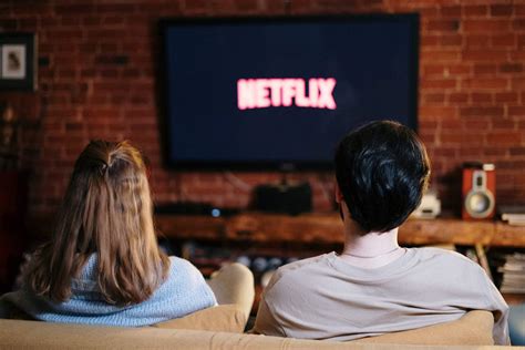 Netflix Anuncia Un Cobro Extra A Los Suscriptores Que Compartan Sus