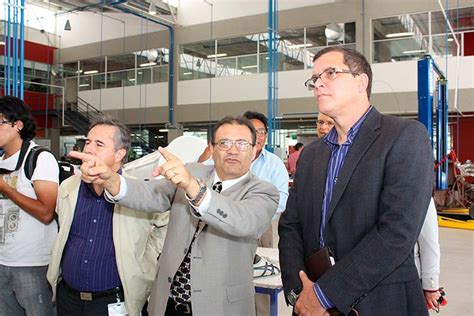 Inaugura La Ibero Puebla Laboratorio Para Ingeniería Industrial E