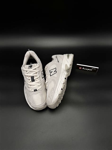 NB 530 Biege – kramponx.com
