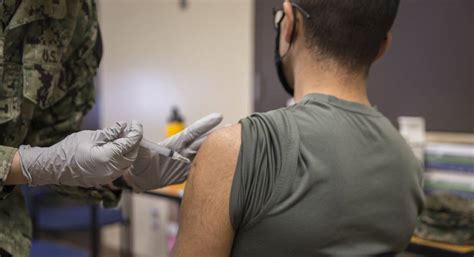 5 Of Active Duty Marines Still Completely Unvaccinated As Deadline Passes