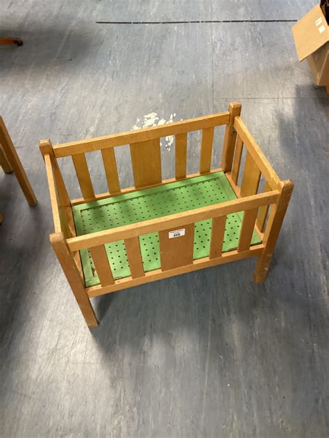 Vintage Wooden Dolls Cot Badgers Auctions