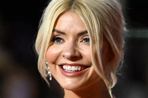 Itv This Mornings Holly Willoughby Launches Raunchy Sex Guide With