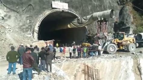 Pmo Officers Reach Uttarkashi Tunnel Collapse Spot उत्तरकाशी के सुरंग
