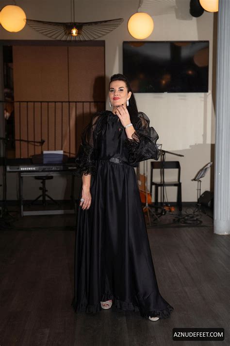 PavlÍna Senic Feet Aznudefeet