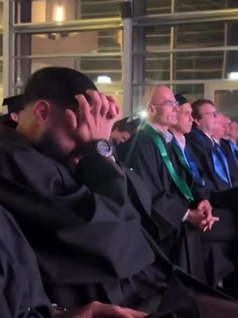 101 Männer An Einem Tag Erotik Model Lily Phillips Kriegt Hilfe Bei