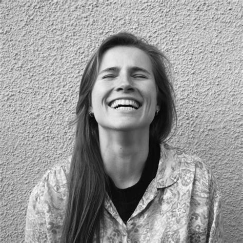 Wisper Astrid Delombaerde