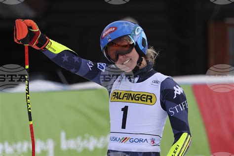 Американката Микаела Шифрин изравни рекорда на Линдзи Вон по победи за Световната купа след