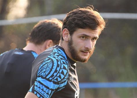 Corriere Dello Sport კვარაცხელიას აგენტი დე ლაურენტისს ხელფასის საკითხზე შეხვდება